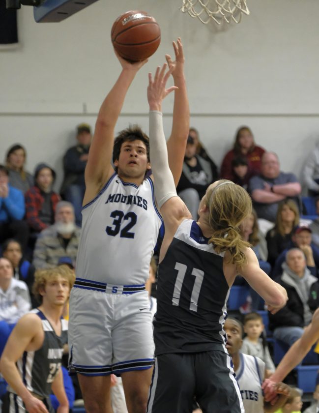 Muncy showcases how well-rounded it is in 49-39 win against South ...
